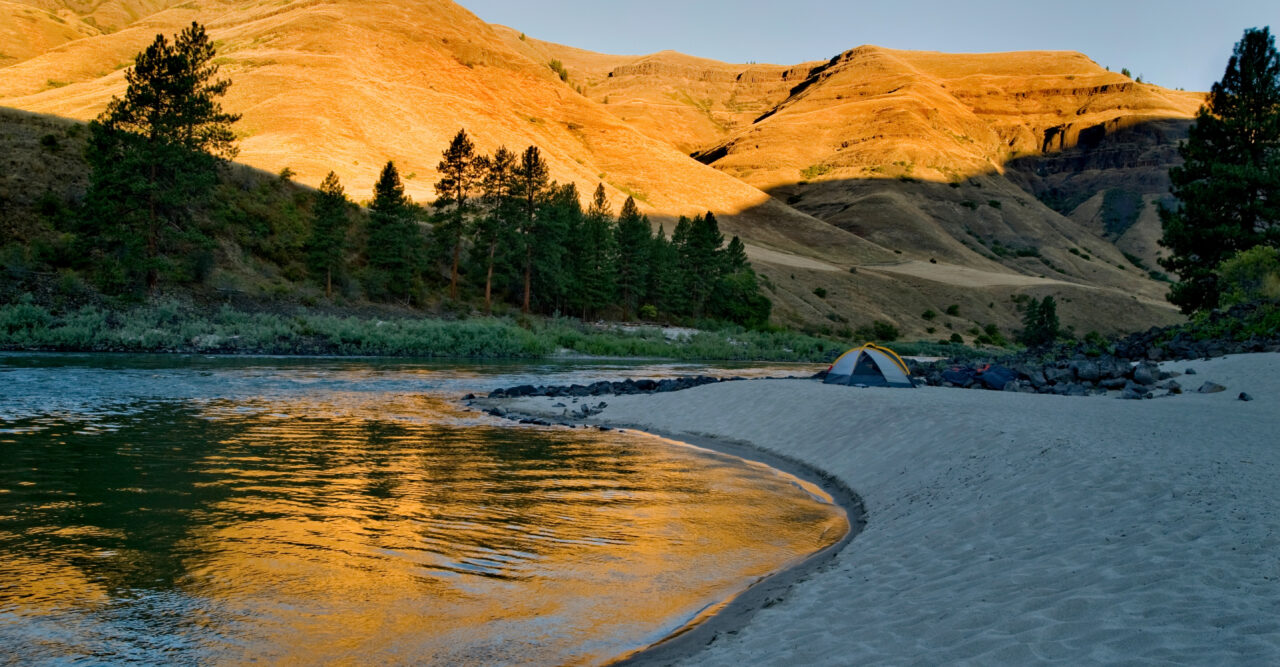 Tour West Rafting - Orem, Utah